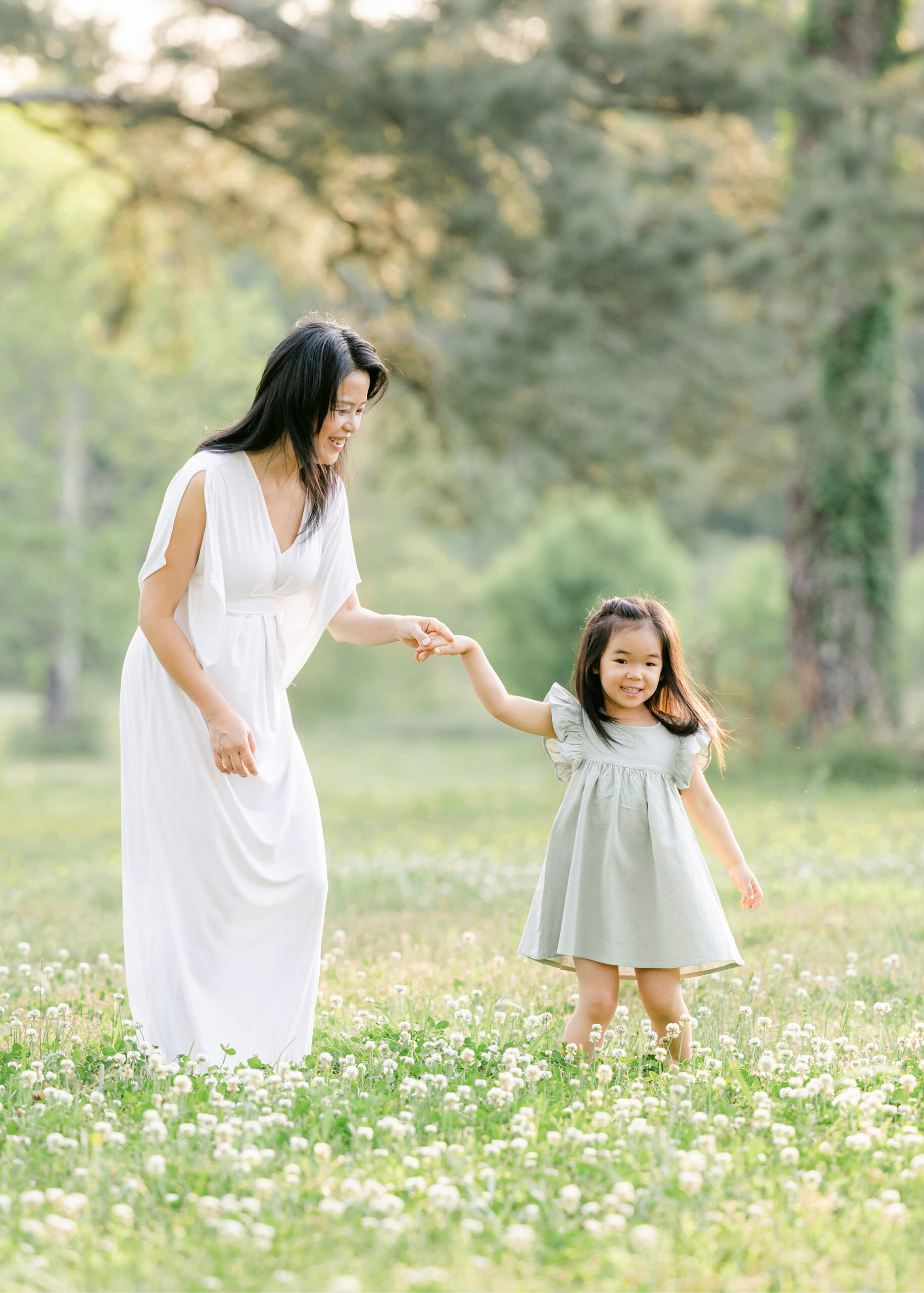 Light and Airy Photography - lauracardanphoto.com